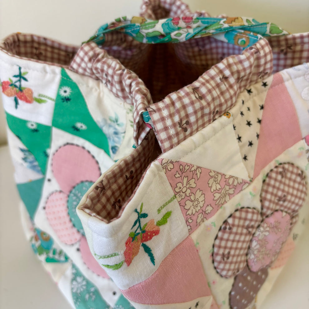 Summertime Dilly Bag (A5 Booklet) – sew.be curated